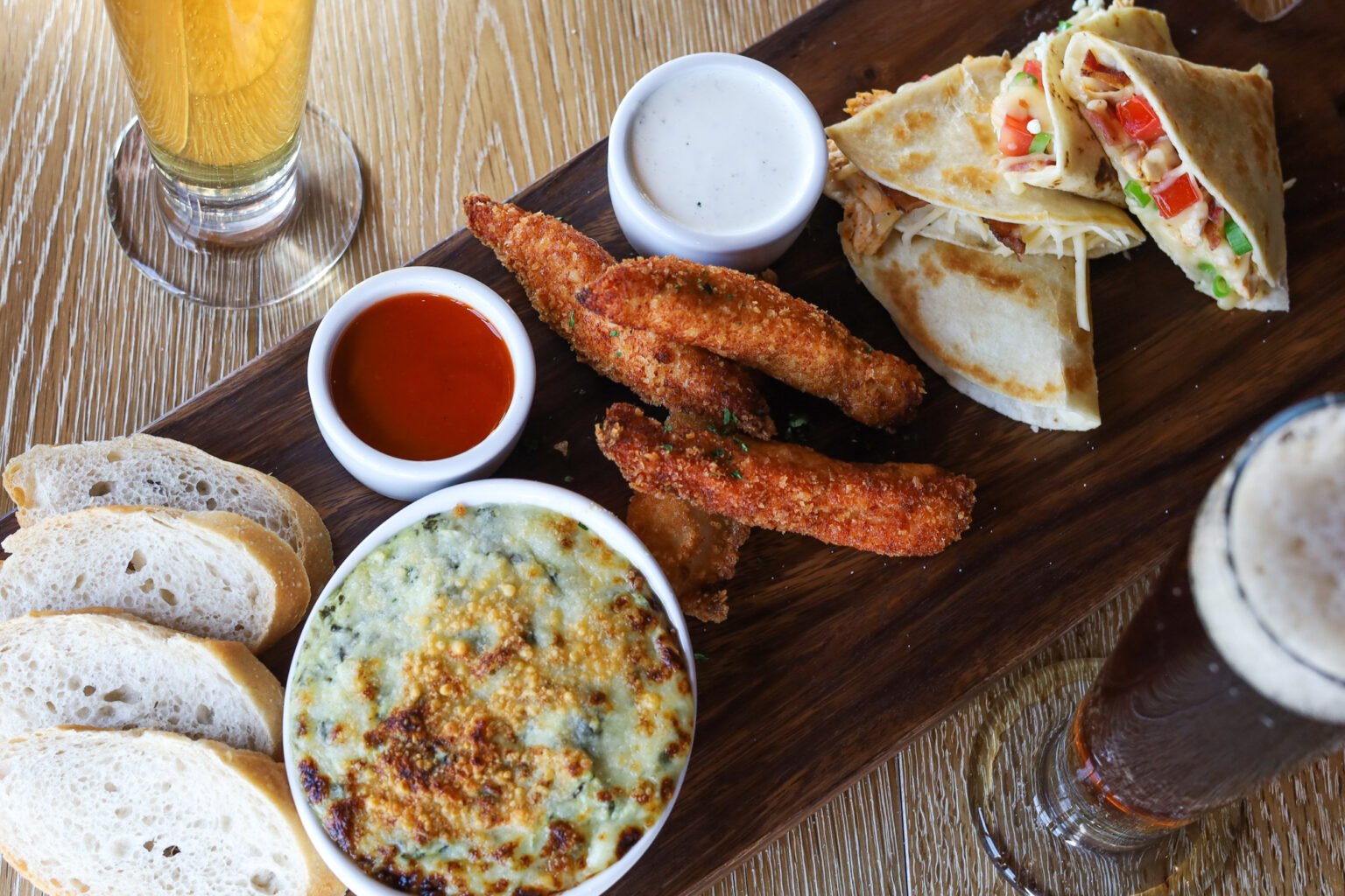 Lunch & Dinner – Mimi's Cafe